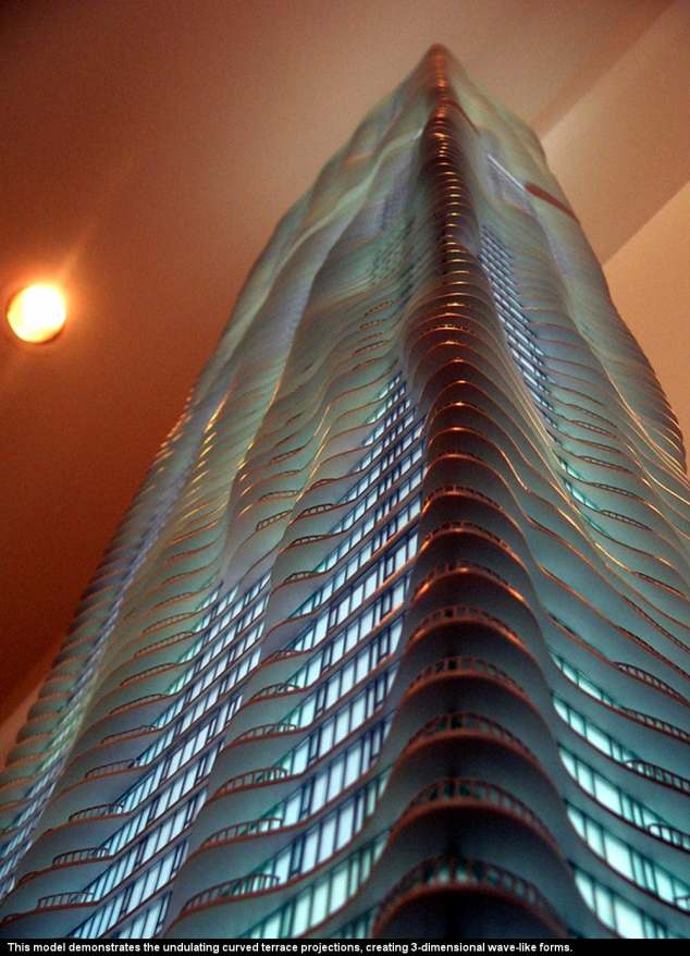 Aqua Tower in Chicago - FaveThing.com
