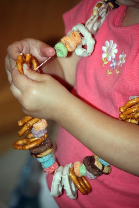 Edible Candy/Snack Necklace - FaveThing.com