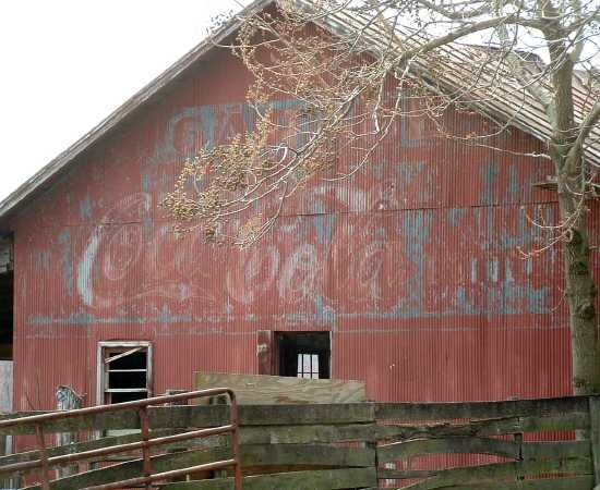 Old Coca-Cola Barn - FaveThing.com