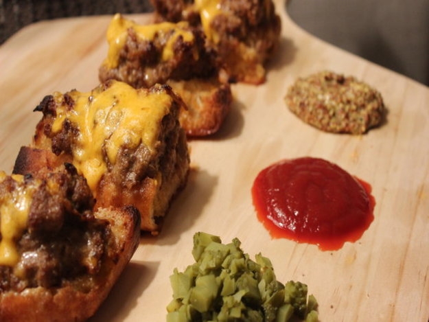 Open-Face Cheeseburger Sub - FaveThing.com