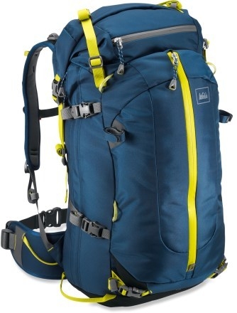 REI Pinnacle 35 Pack - FaveThing.com